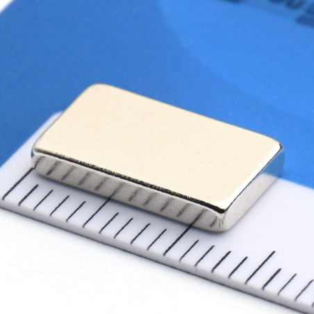 12 x 7 x 2 / N38 - Neodymium magnet (NdFeB)